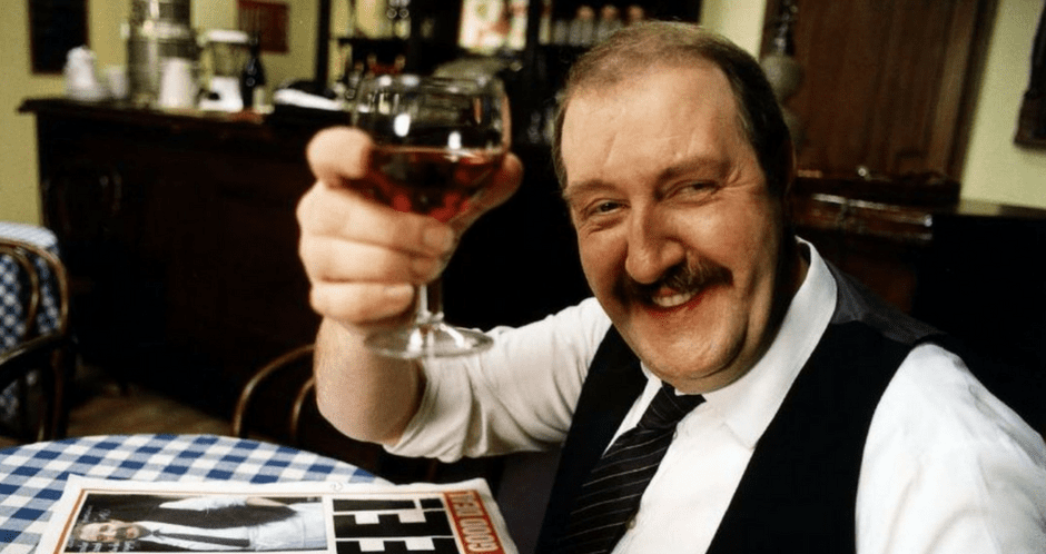 Allo Allo! Rene Dies | ACRC