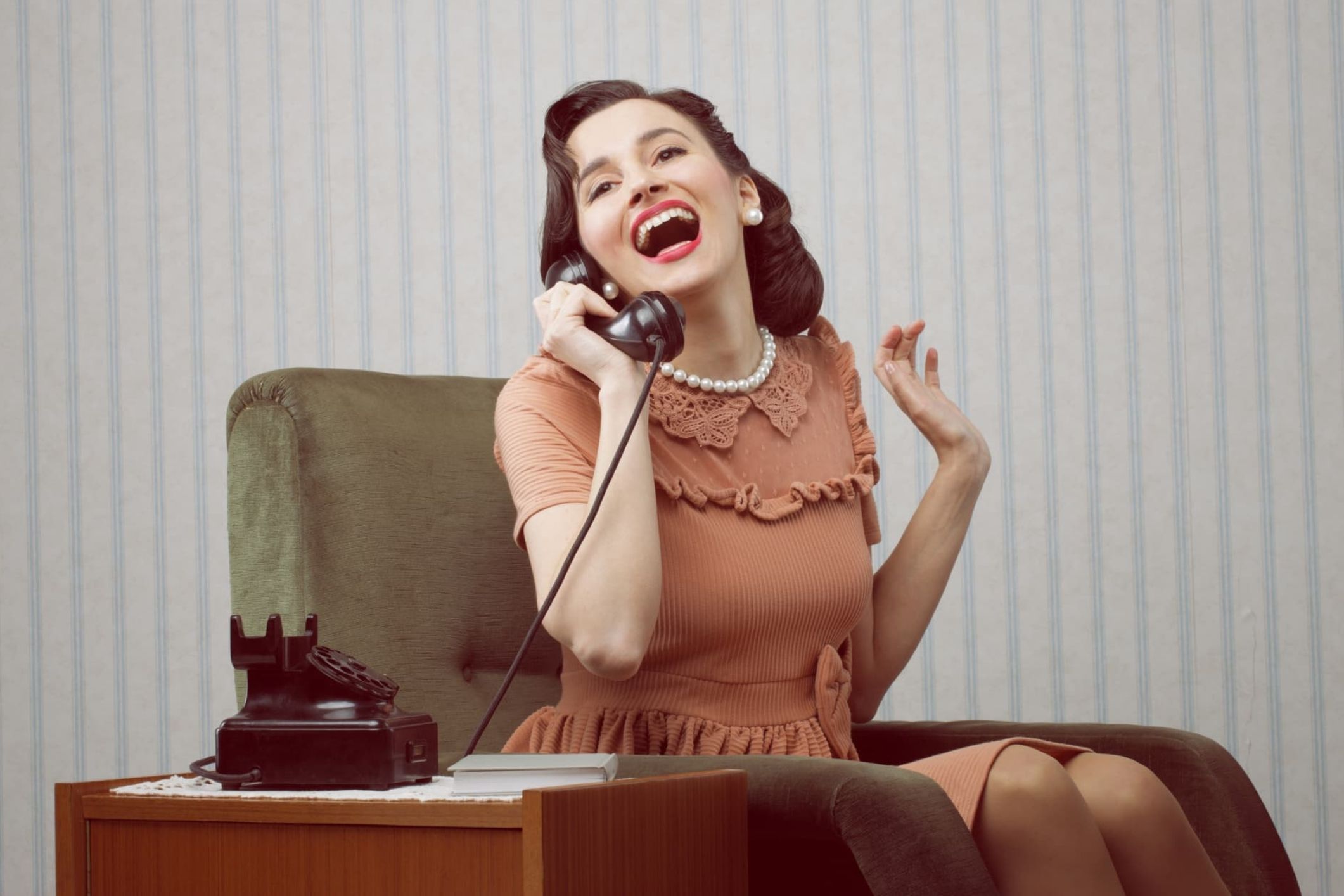 Memories of phone calls from the past - Hellocare
