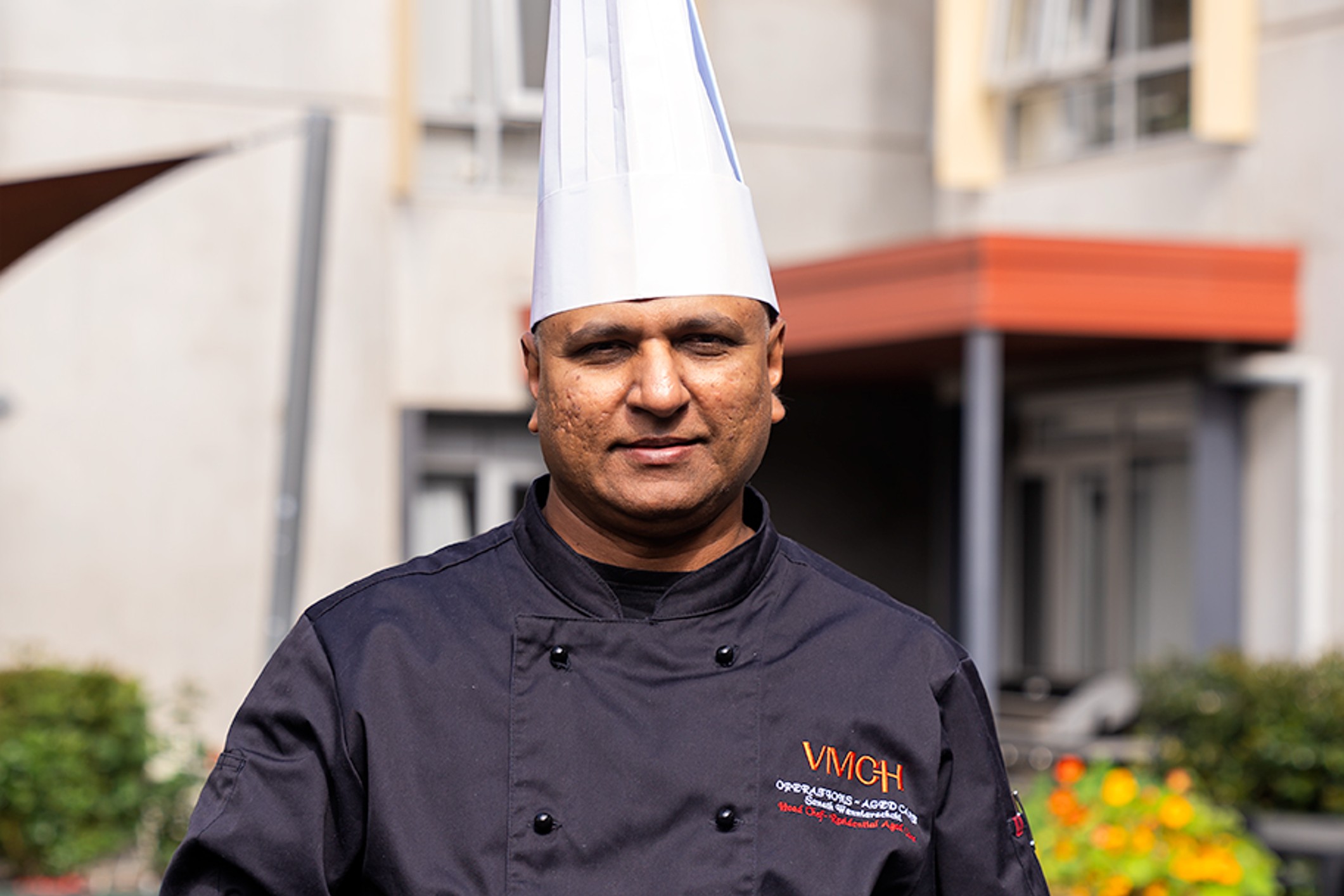 Aged care hospitality hero recognised for his culinary efforts - Hellocare